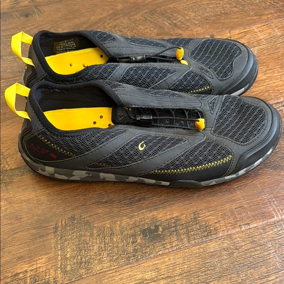 Shoes | Mens Olukai Black And Yellow Hawaiian Life Guard Association ...
